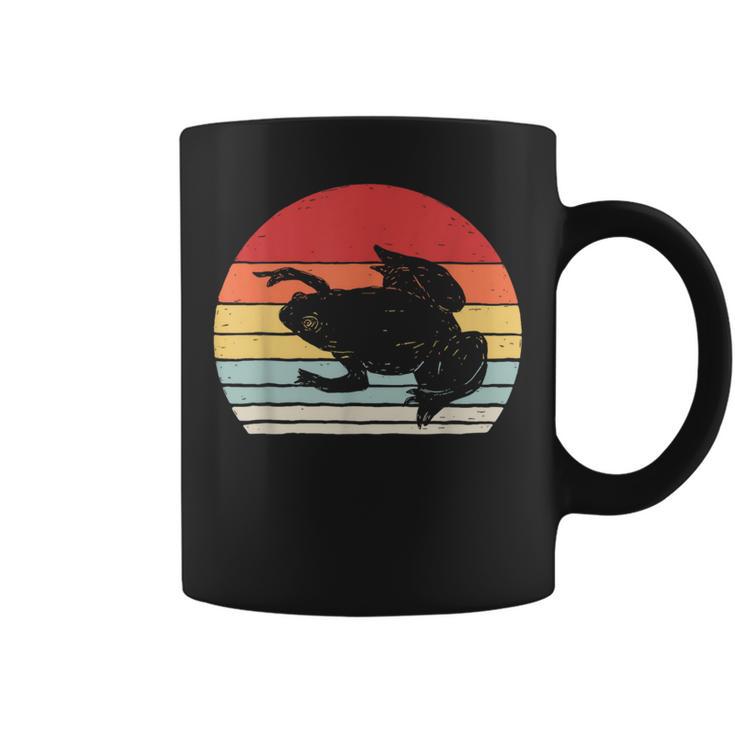 Vintage Retro African Clawed Frog Coffee Mug | Mazezy