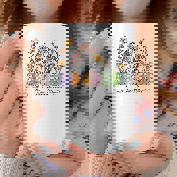 Retro 2Nd Grade Teacher Daisy Flower Colorful Back To School Coffee Mug ...