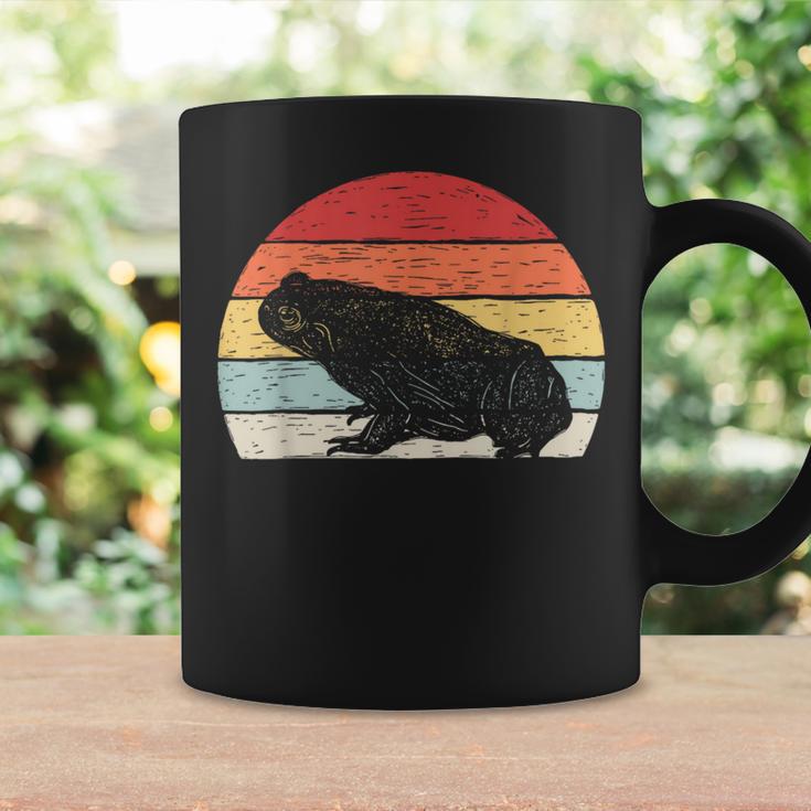 Vintage Retro Marine Toad Cane Toad Giant Neotropical Toad Coffee Mug ...