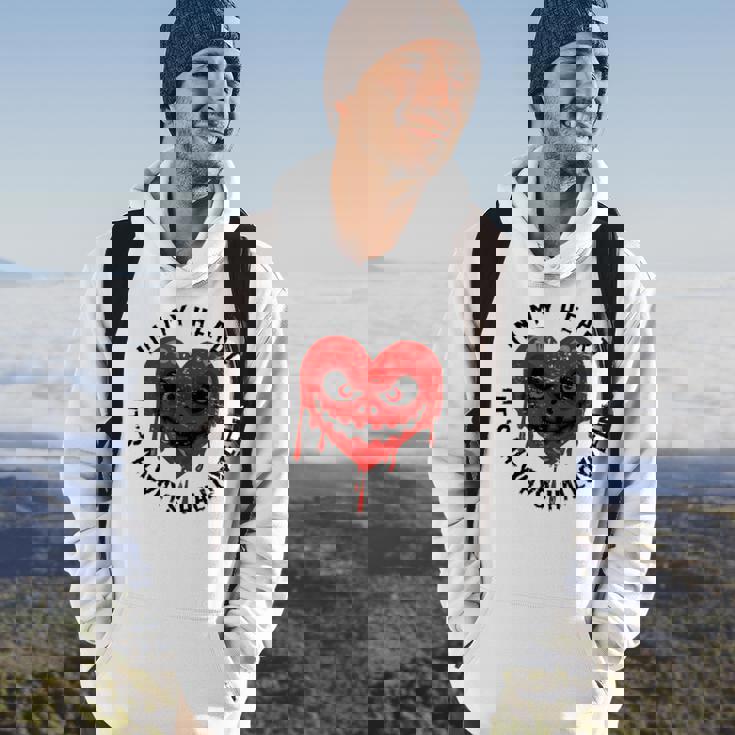 Horror Movie Halloween Lover Meme Scary Face Bleeding Heart Halloween ...