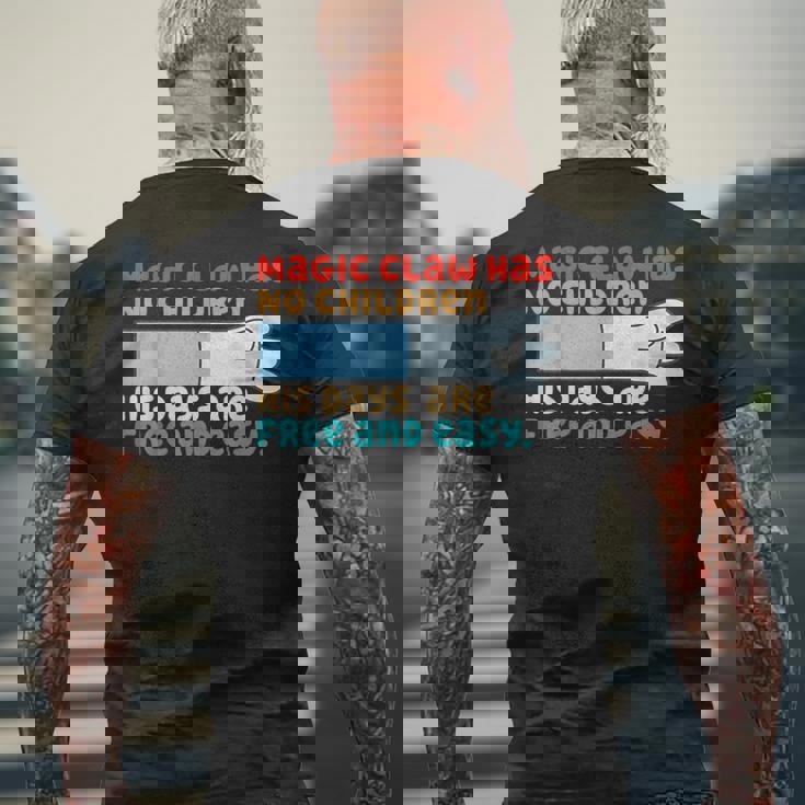 Magic Claw Has No Children His Days Are Free And Wasy Men's T-shirt ...