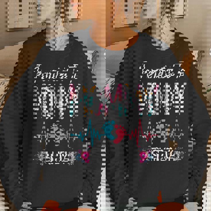 Promoted To Mommy Est 2024 First Time Mom For Mom Women Sweatshirt | Mazezy