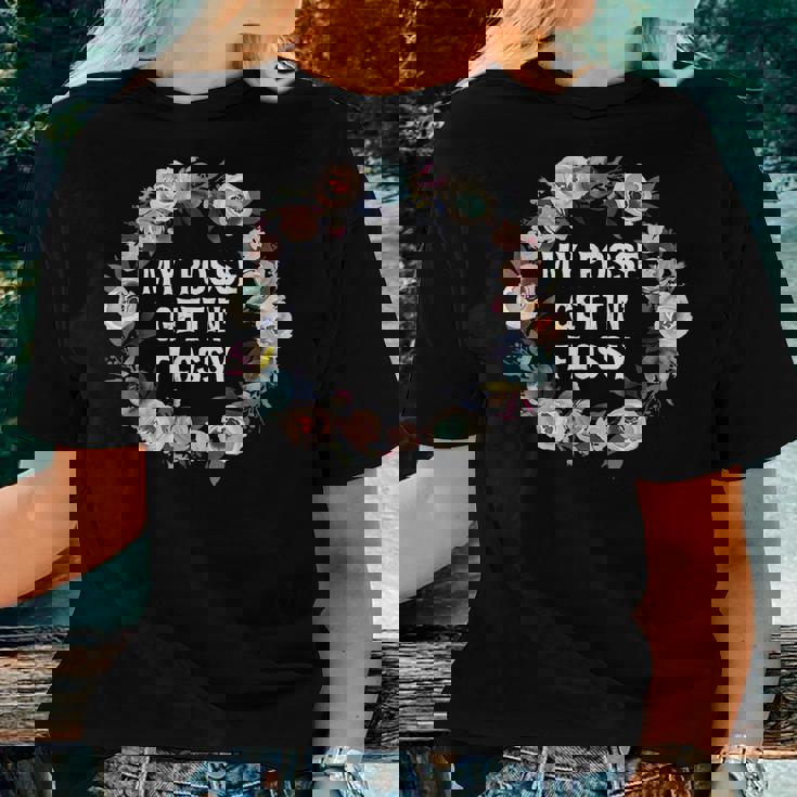 My Posse Gettin Flossy Dental Dancing Floral Women T-shirt | Mazezy