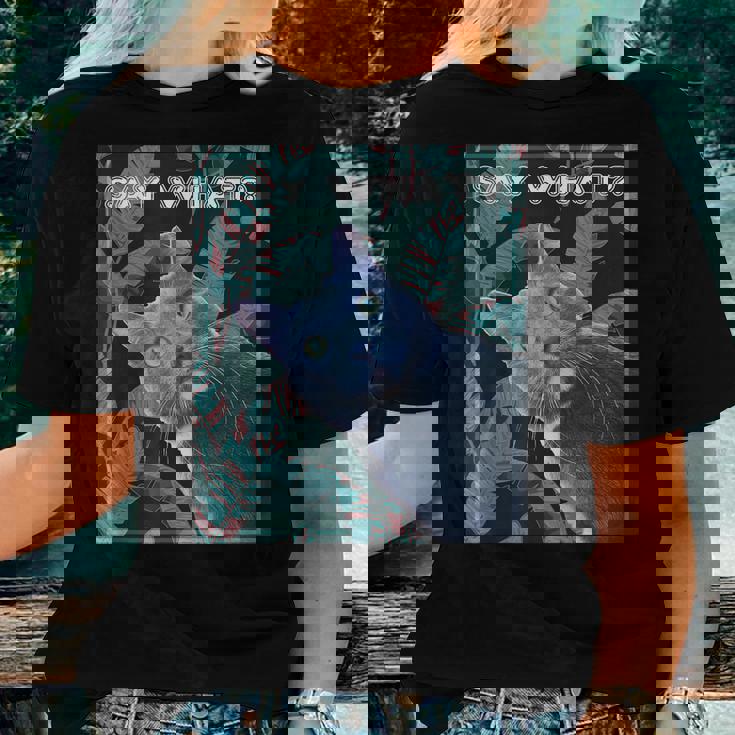 Tropical Palm Leaf Moody Floral Surprised Cat Meme Women T-shirt | Mazezy