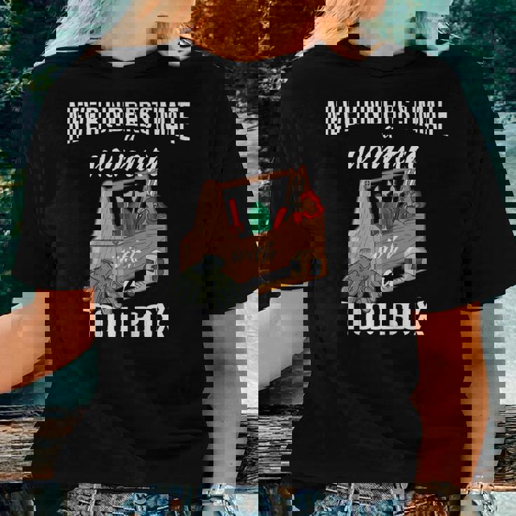 Woman With Tools Handywoman Women T-shirt | Mazezy