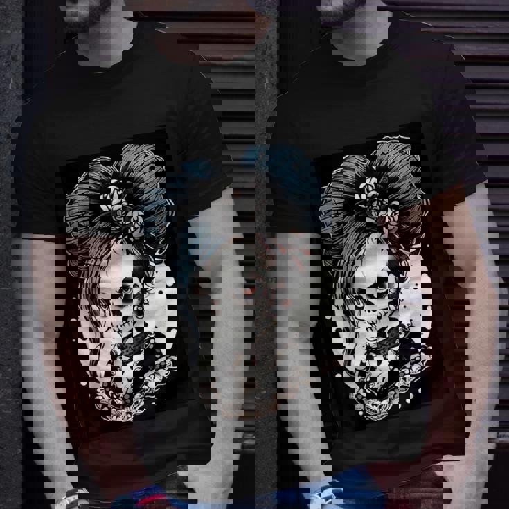 Edgy Elegance Skull With Punk Rock Roses Graphic Design Unisex T-Shirt ...